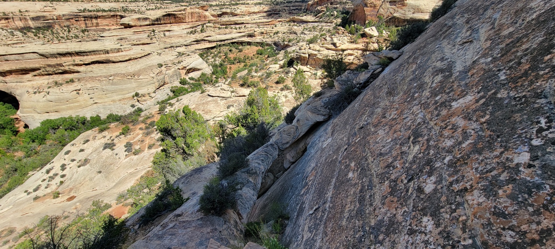Natural Bridges: Hiking to Kachina Bridge - Fat Man Little Trail